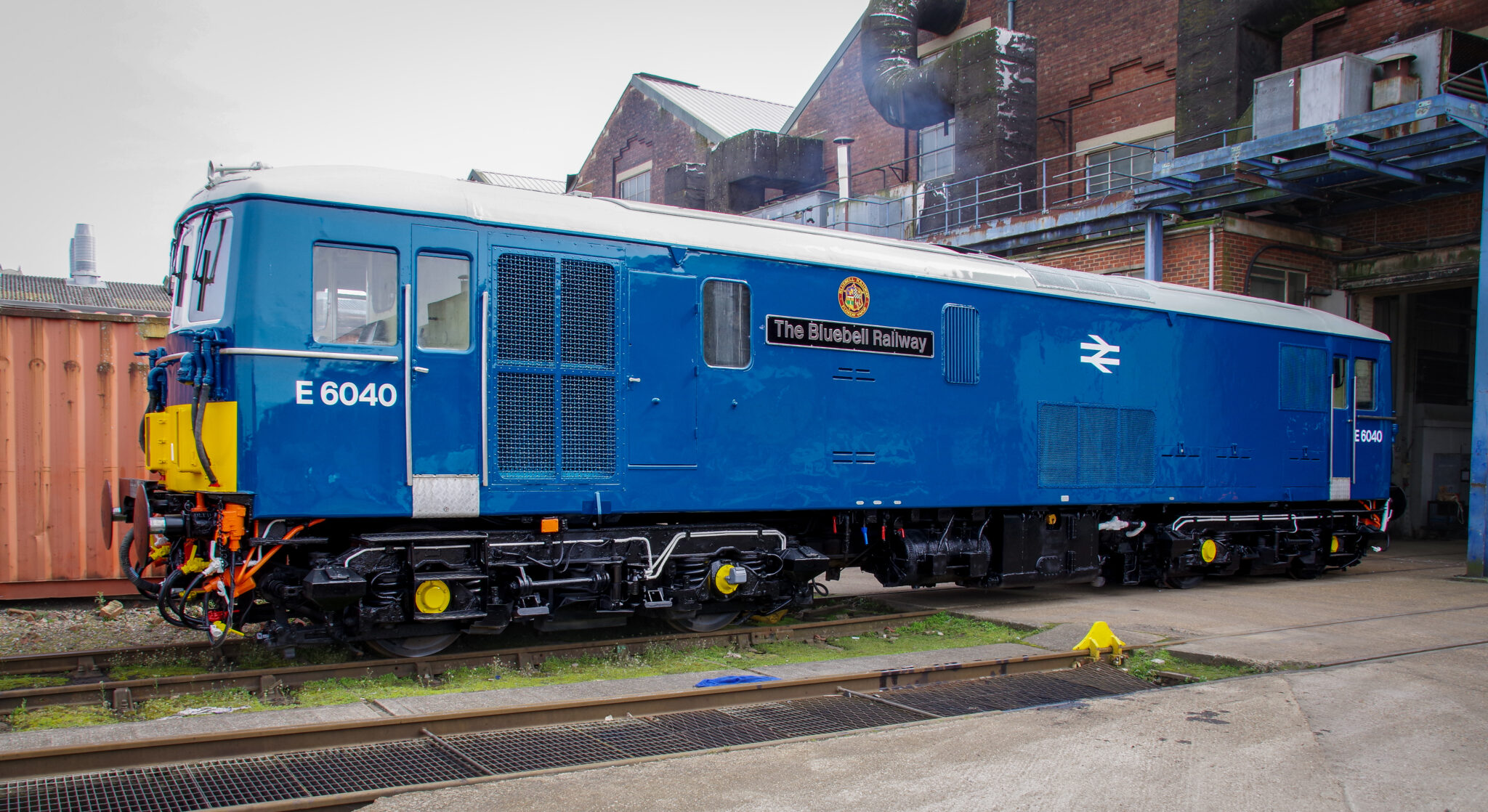E6040 renamed “The Bluebell Railway” at Eastleigh Works - The Bluebell ...